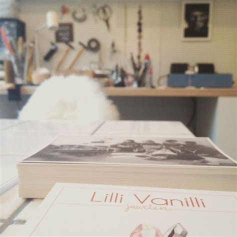 68 Best Images About Lilli Vanilli On Pinterest Feathers Spring And Met