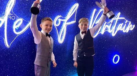 Everest Climb Oscar Burrow Gets £10000 Donation For Derian House