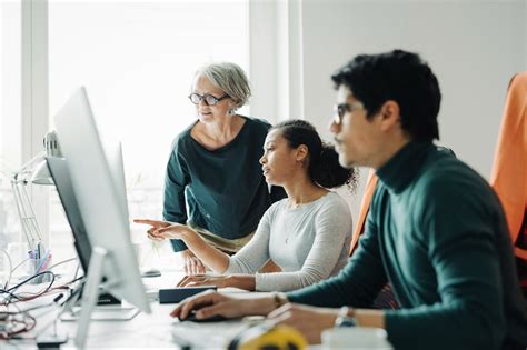 How To Effectively Manage A Multi Generational Team Alpha Leaders