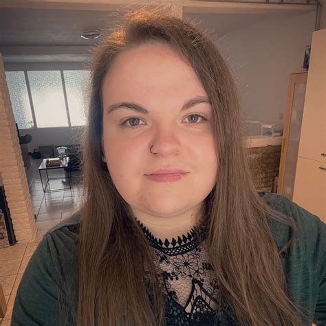 Clara Biesmans Youtube