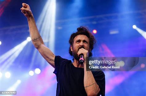 Alex Ebert Photos Photos And Premium High Res Pictures Getty Images