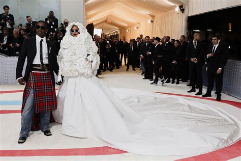 Мет Гала 4 пары Газета Ru