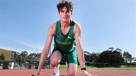 Benjamin Guse Juggling Masters Decathlon Training Wins Gc Award Gold Coast Bulletin
