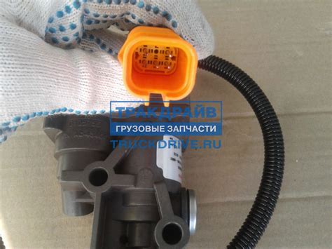 Купить клапан горного тормоза Ман D2066 51521600002