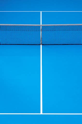 파란색 패들 테니스와 그림자가 있는 하드 코트 테니스 경쟁 개념입니다 수평 스포츠 테마 포스터 인사말 카드 헤더 웹 사이트 및 앱 0명에 대한 스톡 사진 및 기타 이미지