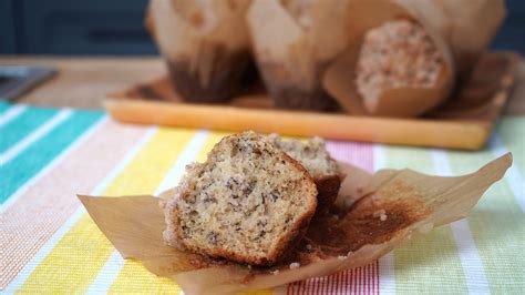 Best Banana Muffins Anna Olson