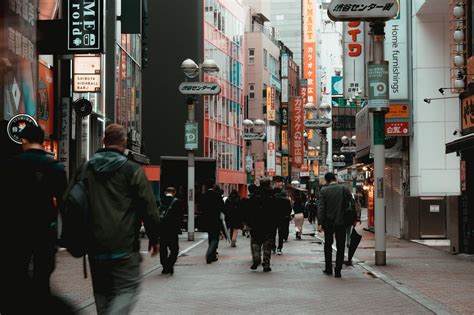 the pros and cons of working online vs offline exploring the