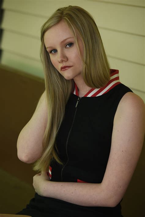 Morgan Mathot — Presence