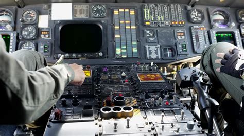 426 Cockpit View Landing Stock Videos Footage And 4k Video Clips