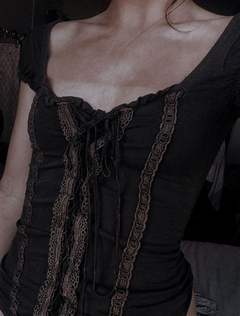 Aesthetic Lysandra Ennar