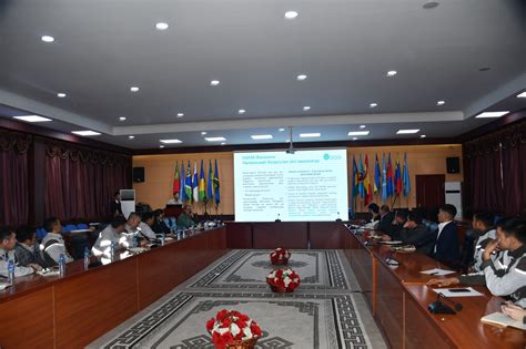 🔰“ДАЯН ДЭЛХИЙН НОГООН ХӨГЖИЛ ИНСТИТУТ” ОЛОН УЛСЫН БАЙГУУЛЛАГААС ДОРНОГОВЬ АЙМГИЙН УДИРДЛАГУУДТАЙ