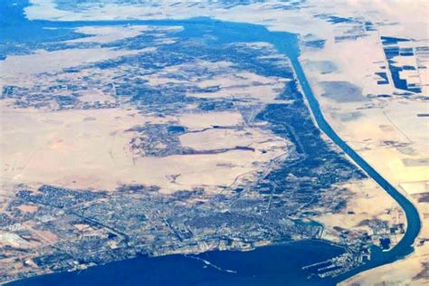 Extended Suez Canal Section To Support Global Trade Amid Challenges