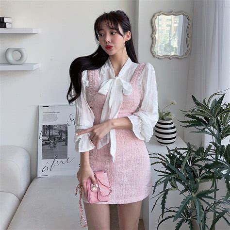 하객룩데이트룩 봄신상 러블리 슬림핏 스퀘어넥 파스텔 뷔스티에 트위드 달링 미니 원피스 에이블리