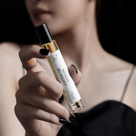 Tinh Dầu Nước Hoa Codedeco So Sexy By Night 10ml Dạng Lăn Code Deco
