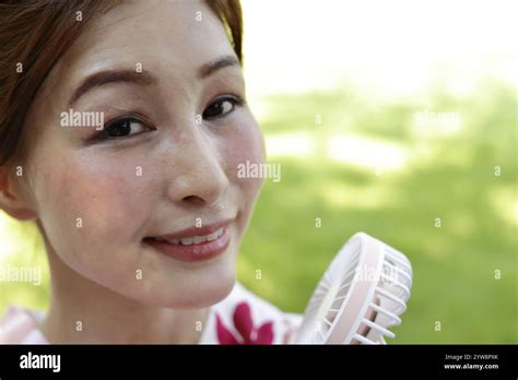 Summer Woman In Yukata Stock Photo Alamy