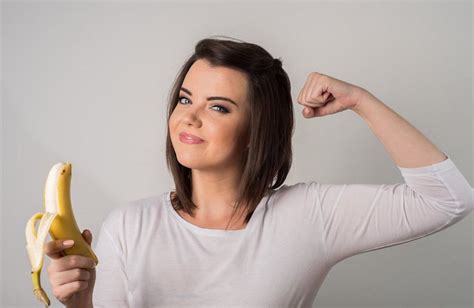 7 მიზეზი რატომ უნდა მიირთვათ უფრო მეტი ბანანი