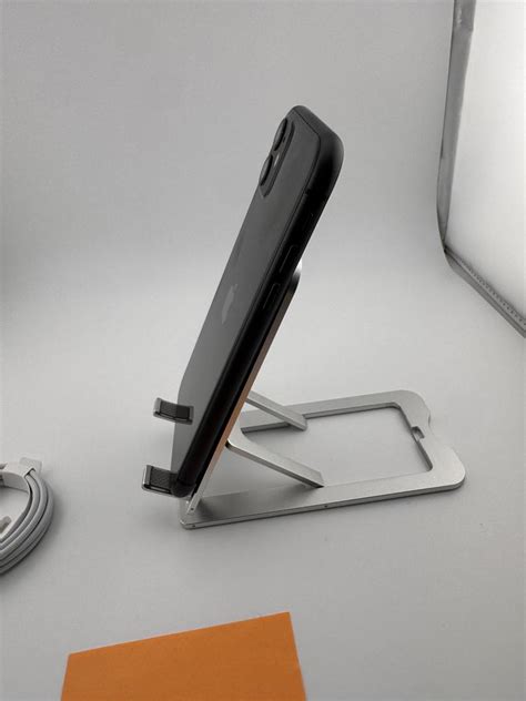 Apple Iphone 11 Unlocked Black 64gb A2111 Lzao80530 Swappa