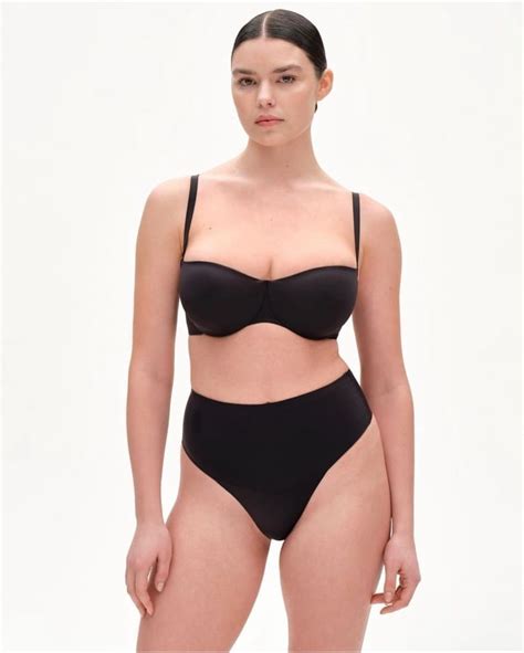 Picture Of Lauren Searle Picture Of Lauren Searle