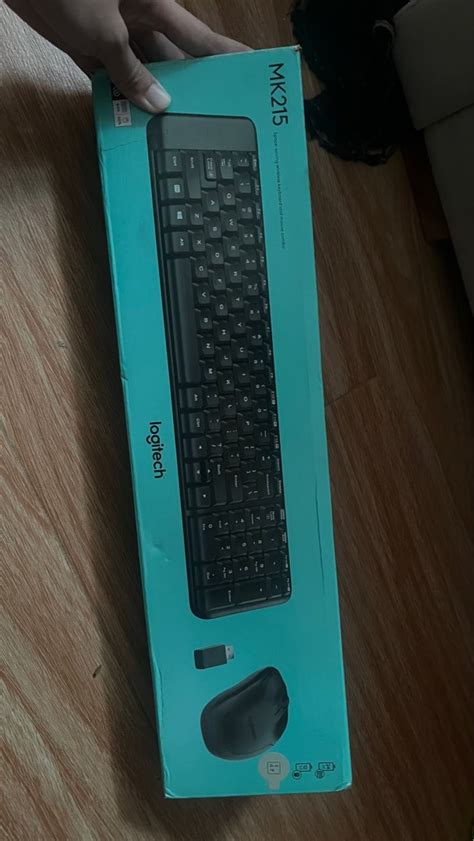 Keyboard Logitech Logitech Mk215 Combo Keyboard Dan Mouse Wireless Compact Elektronik Bagian