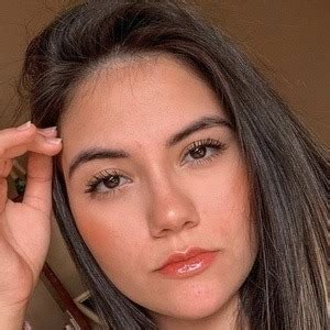 Chara Yasmin Age Family Bio Famous Birthdays