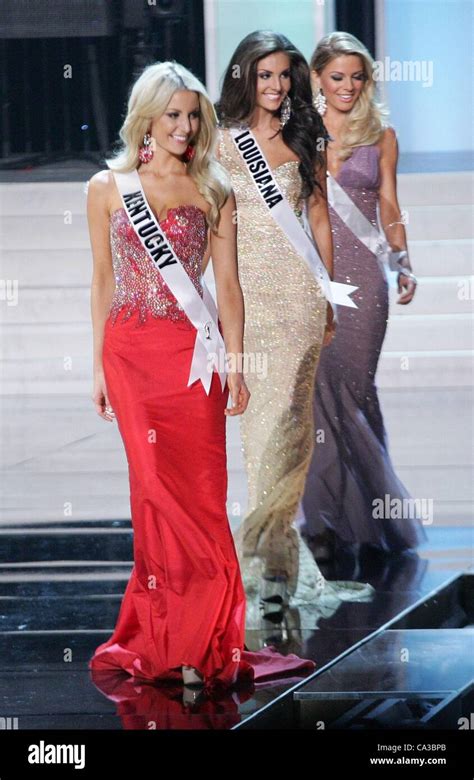 Amanda Mertz Hi Res Stock Photography And Images Alamy