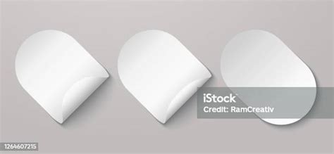 곡선 가장자리가있는 흰색 둥근 접착제 스티커 빈 노트 모형 가장자리가 회전 광고 스티커 3차원 형태에 대한 스톡 벡터 아트 및 기타 이미지 Istock