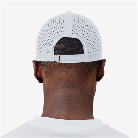 Agile Hat Nostrand Sports