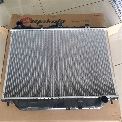 หม้อน้ำ Isuzu Tfr ดราก้อนอาย 3 0 ปี 91 97 เกียร์ธรรมดา Shopee Thailand