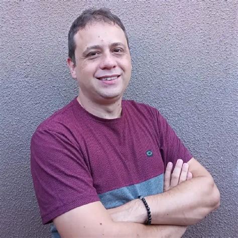 Desafio Criando Um Sistema Bancário