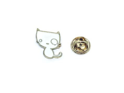 White Cat Pin Badge Finox