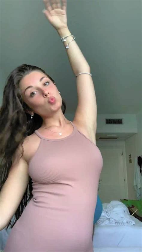 Tight Dress Scrolller