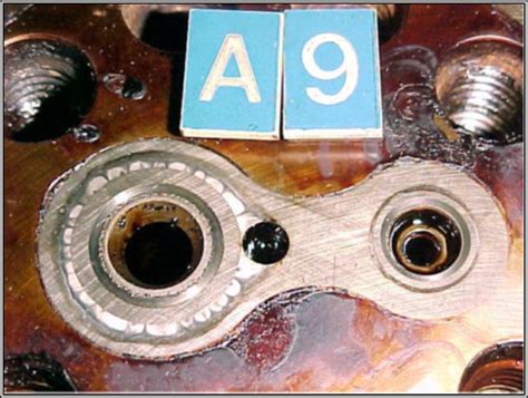 On The Left Example Of Contact Area Fretting Due To High Cycle Slip