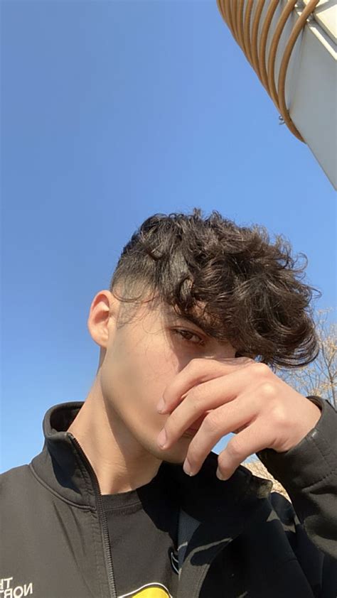 صور ولد 2023، أحلى الصور ولد للبروفايل Artofit