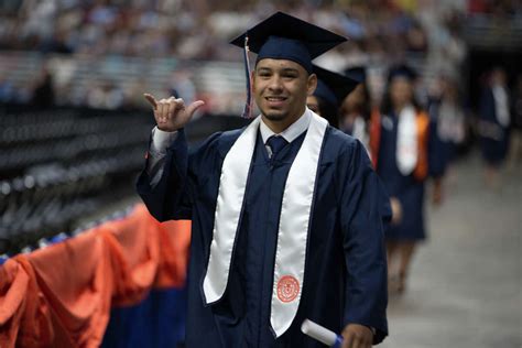 Photos Utsas Largest Graduating Class Walked The Stage This Weekend