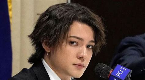 نامور میوزک پروڈیوسر نے کئی مرتبہ جنسی زیادتی کا نشانہ بنایا، جاپانی