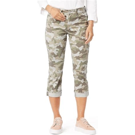 Get Ready For Spring In The Best Cargo Camo Pants