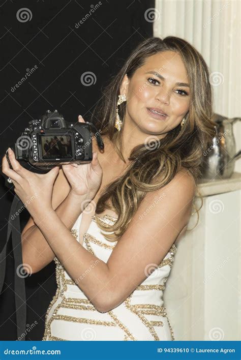 Chrissy Teigen Editorial Image Image Of Hudson Manhattan