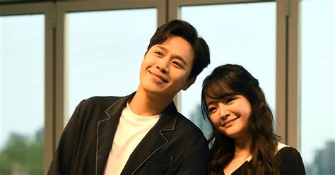 [포토] 뮤지컬 배우 손준호 김소현 ‘꿀 떨어지는 포즈