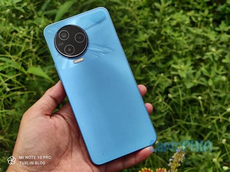 Unboxing Infinix Note Desain Stylish Dengan Housing Kamera Menonjol Laptophia