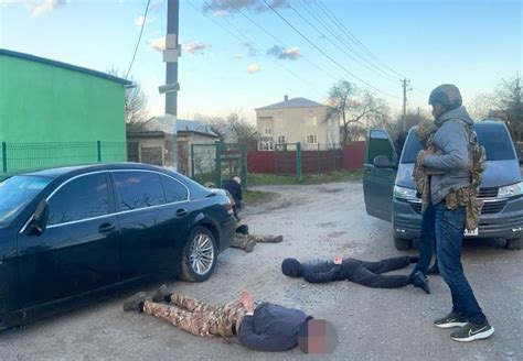 Прикидались працівниками ТЦК на Заході України шахраї наживалися на охочих виїхати за кордон