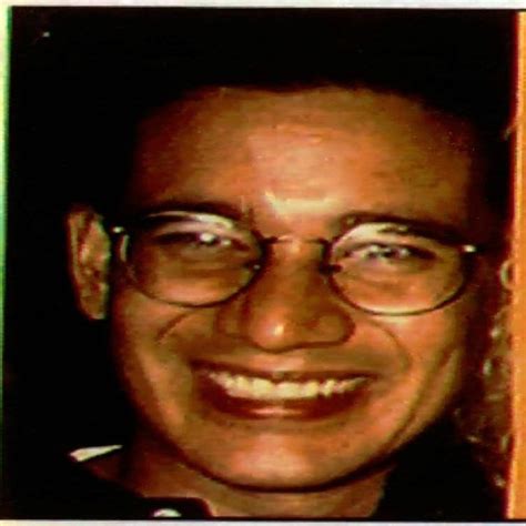 Heres The Cast Of The Assassination Of Gianni Versace Vs The Real