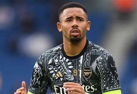 در صورت دریافت پیشنهاد مناسب؛ آمادگی آرسنال برای فروش گابریل ژسوس طرفداری