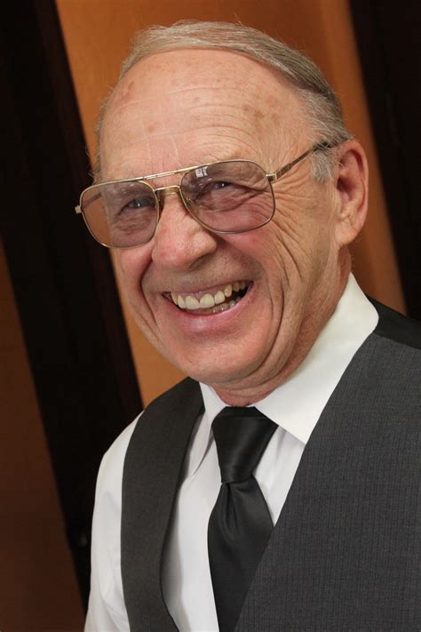 Ken Otts Instagram Twitter And Facebook On Idcrawl