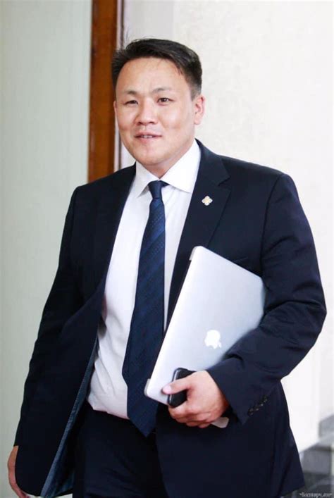 Дэнс мн Сэтгүүлч Т Шинэбаяр On Twitter Залуусыг хилсээр шоронд хорьж цахим гав зүүж байгааг