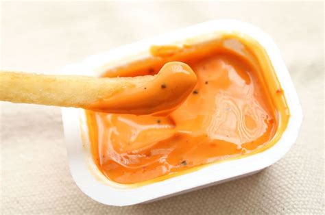 Mcdonalds New Nugget Sauces Sour Cream Lemon Sauce And Garlic