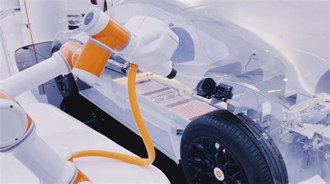 Autonomous Charging Robot For Drivers Unveiled