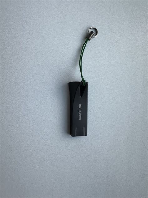 Samsung BAR Plus 128Gb - купить USB-флешку: цены, отзывы ...