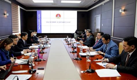 Улсын Их Хурлын дарга Г Занданшатар Үндэсний аудитын газарт ажиллалаа