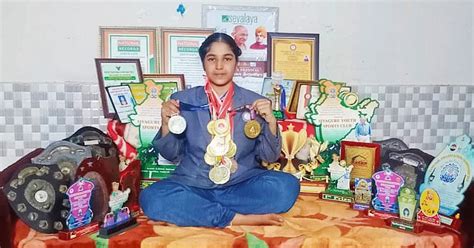 தென்காசி படிப்புக்காக இன்னமும் கடன்வாங்க தயார் `யோகா சாம்பியனான