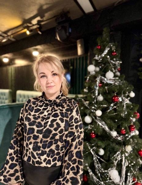 Сегодня принимает поздравления с днем рождения Кристина Николаевна